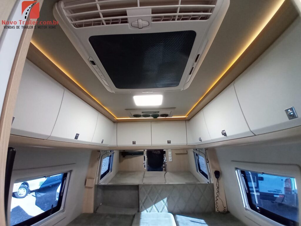 Motorhome Santo Inácio MB Sprinter 415 03 – Novo Trailer