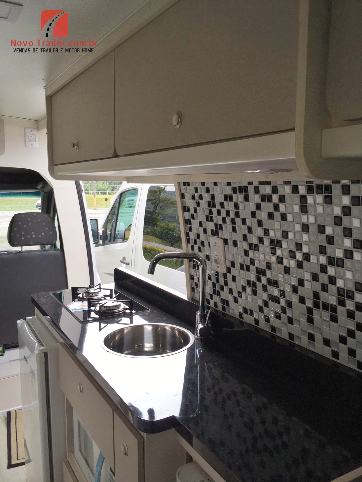 Motor home Sprinter America Motor Home 08 – Novo Trailer