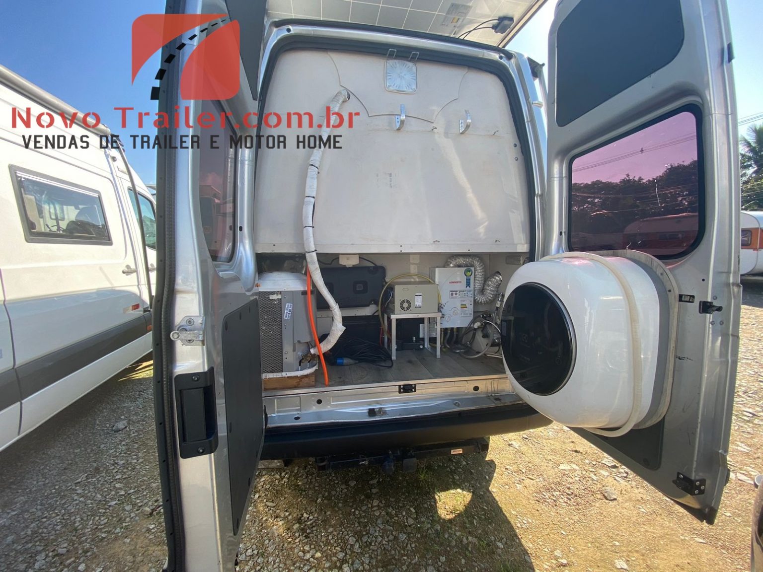 Motorhome Ford Transit – Novo Trailer